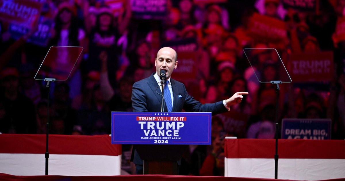 Stephen Miller pressed several Senate chiefs of staff to defend Trump's ...