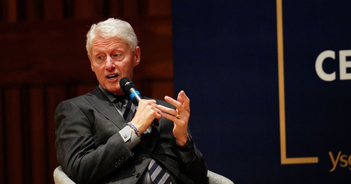 Bill Clinton discharged from hospital after being hospitalized for flu