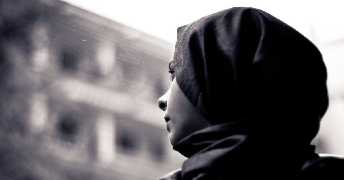 Iran punishes woman with 74 lashes for not wearing an Islamic veil in ...