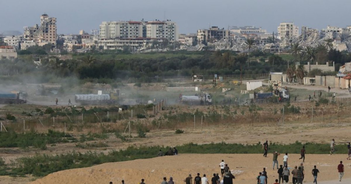 Waves destroy $320 million floating dock built by US to transport ...
