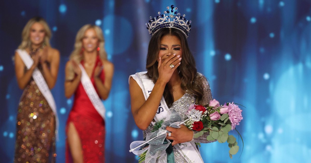 Alma Cooper, an Army officer, crowned new Miss USA