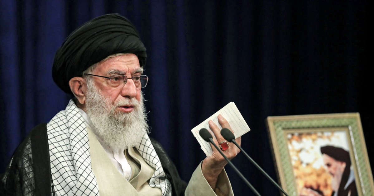 A former Obama official says Harris will seek a new Iran nuclear deal