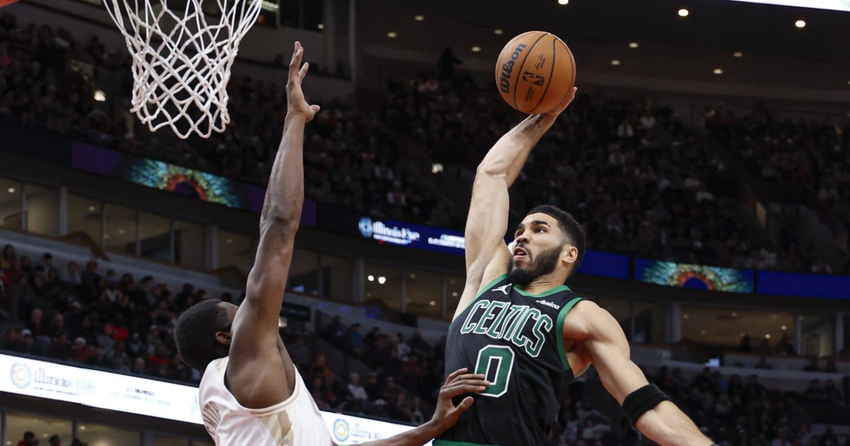 Tatum annihilates Bulls and LeBron James topples Kings