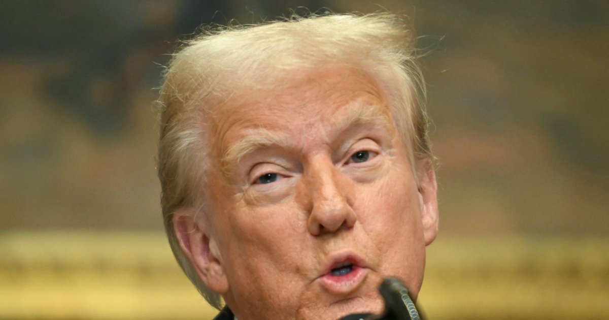 ‘Promises kept’: Trump suspends physical entry of immigrants at ... ‘Promises kept’: Trump suspends physical entry of immigrants at ...