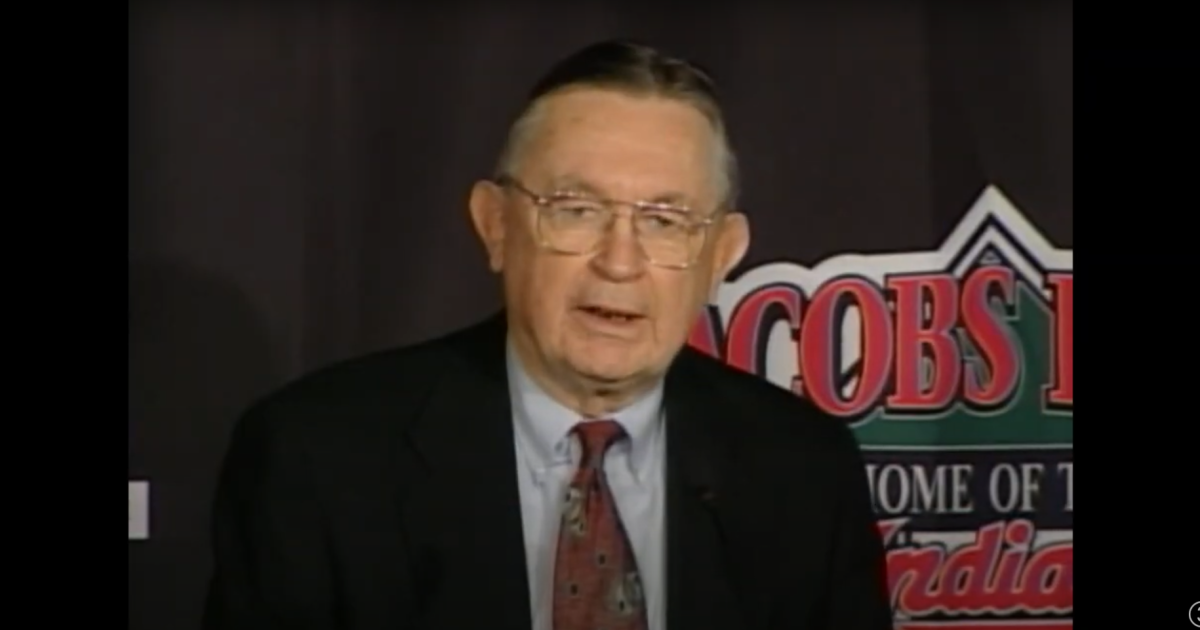 Larry Dolan, owner of the Cleveland Cavaliers, dies at 94