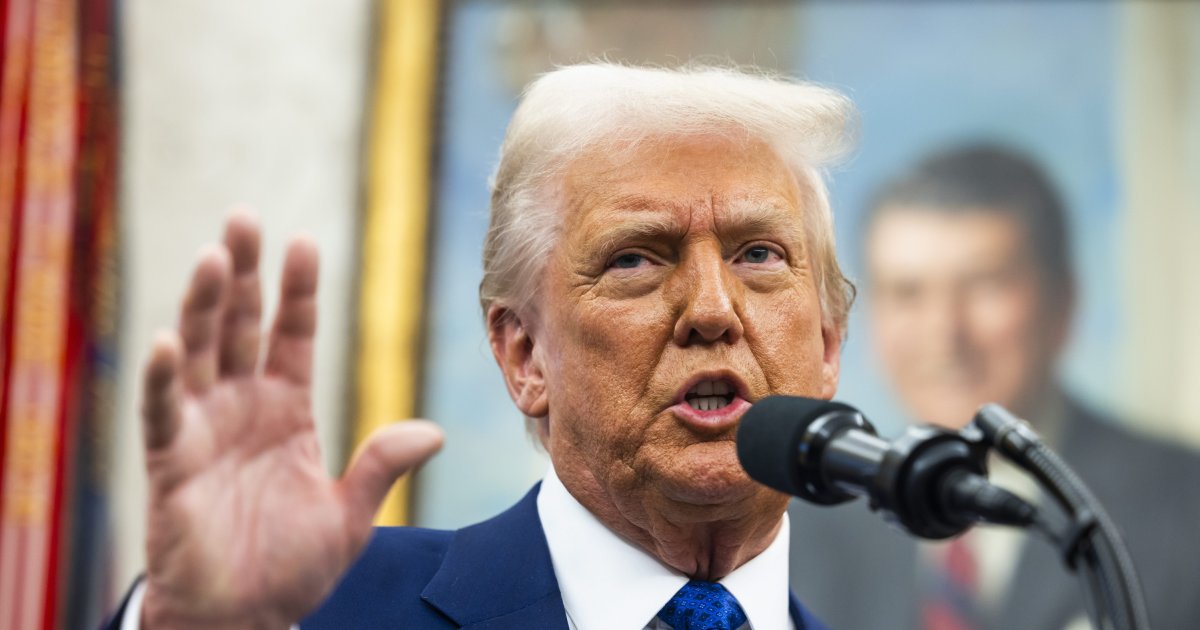 Trump announces 'gold card': An immigration visa to attract ...