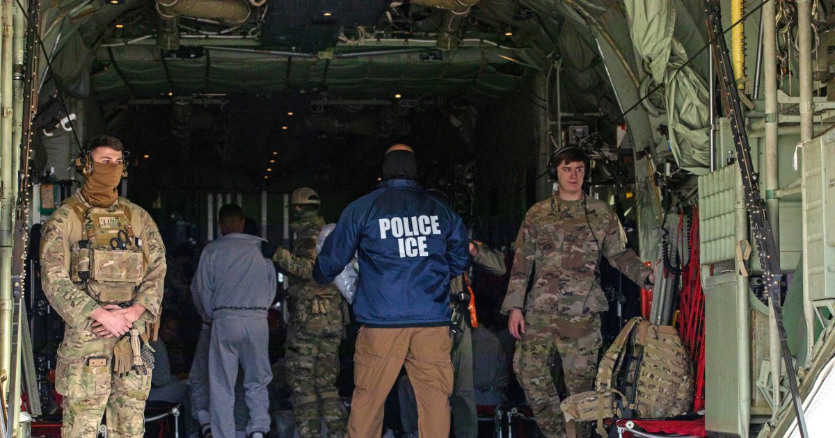 Judge orders return of two planes carrying Venezuelan immigrants to U.S ... Judge orders return of two planes carrying Venezuelan immigrants to U.S ...