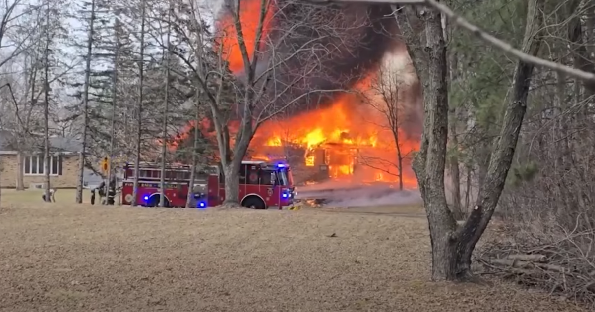 At least one dead after small plane crashes into home in Minnesota