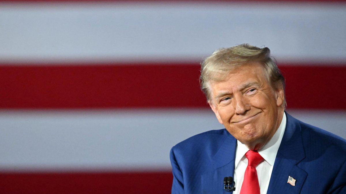 Trump is backed by the largest police union in the U.S.