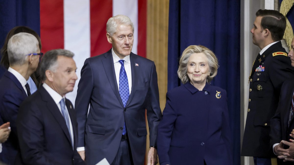 Bill and Hillary Clinton subpoenaed to testify before Congress in ...