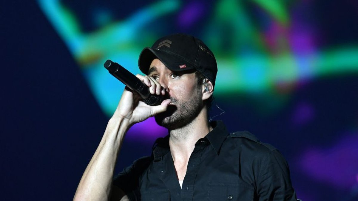 'Fría': Enrique Iglesias releases new single after announcing his ...