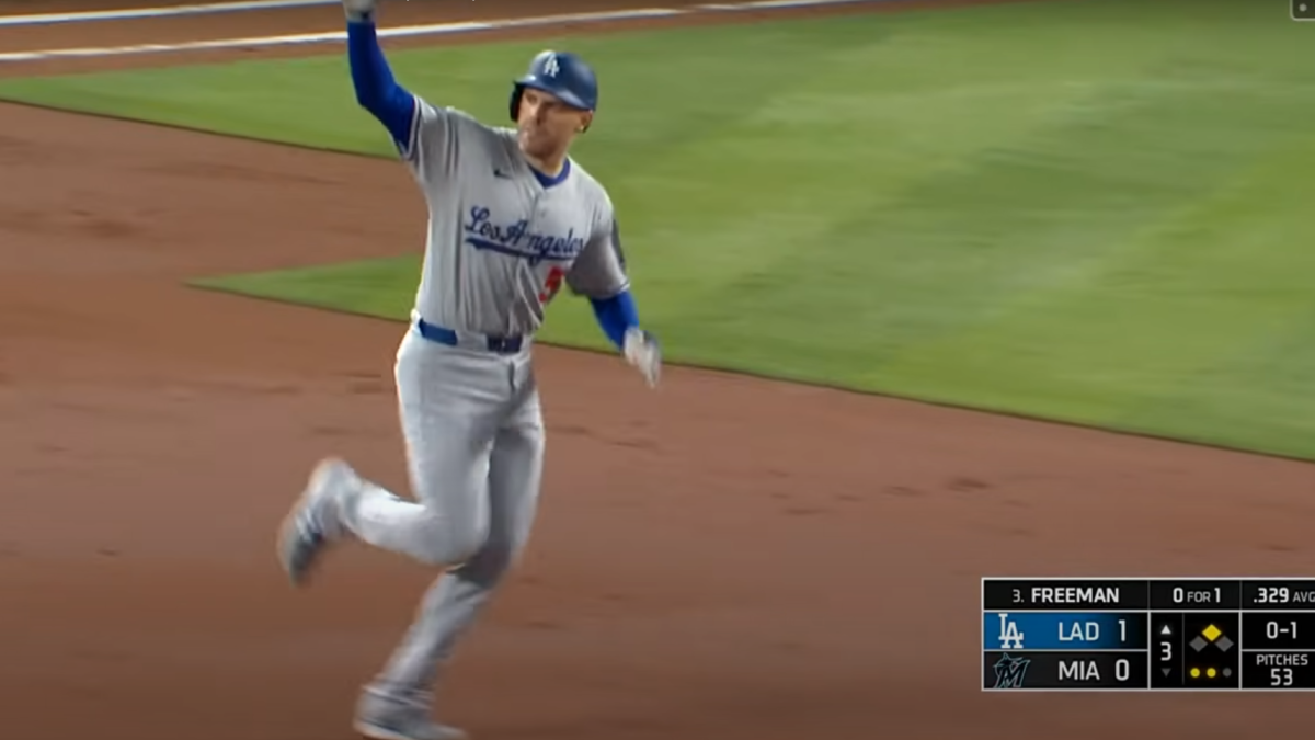 Freddie Freeman reaches 350 career home runs in Dodgers' win over Marlins