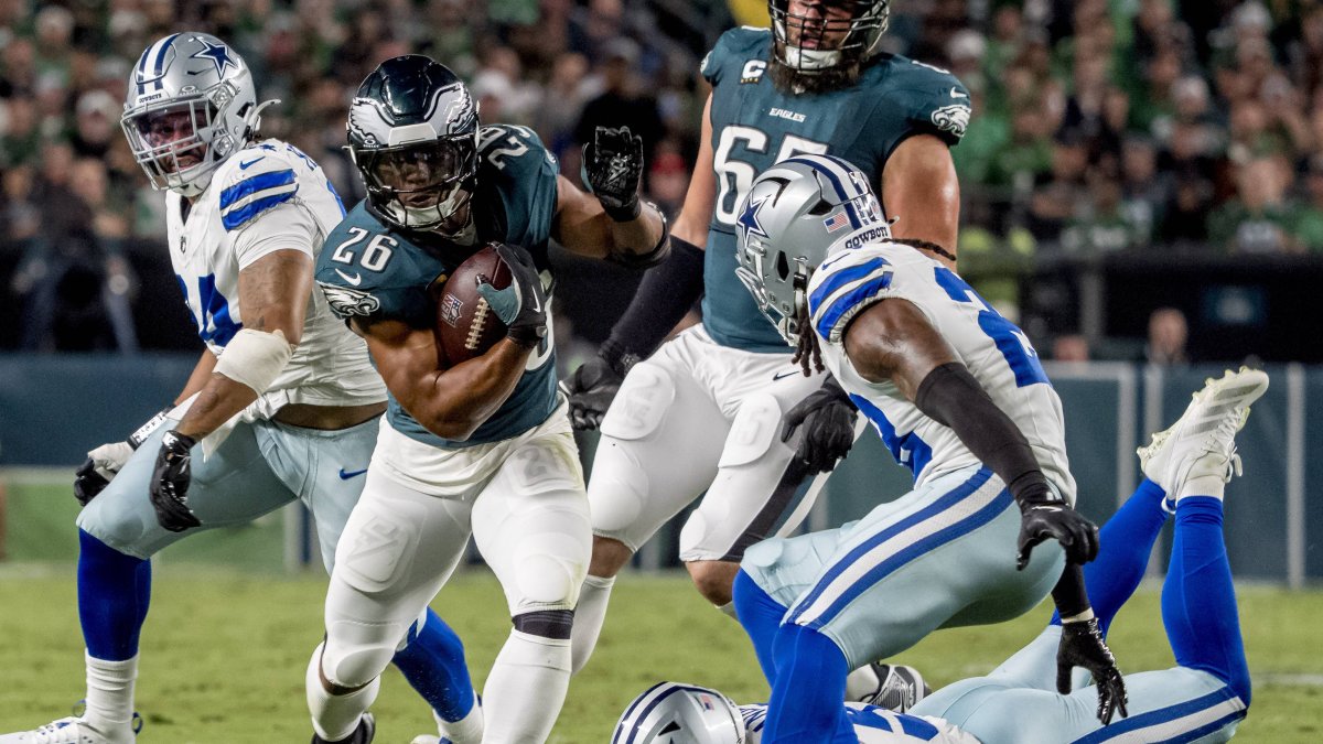 Eagles beat Cowboys in the opening game of the new NFL season