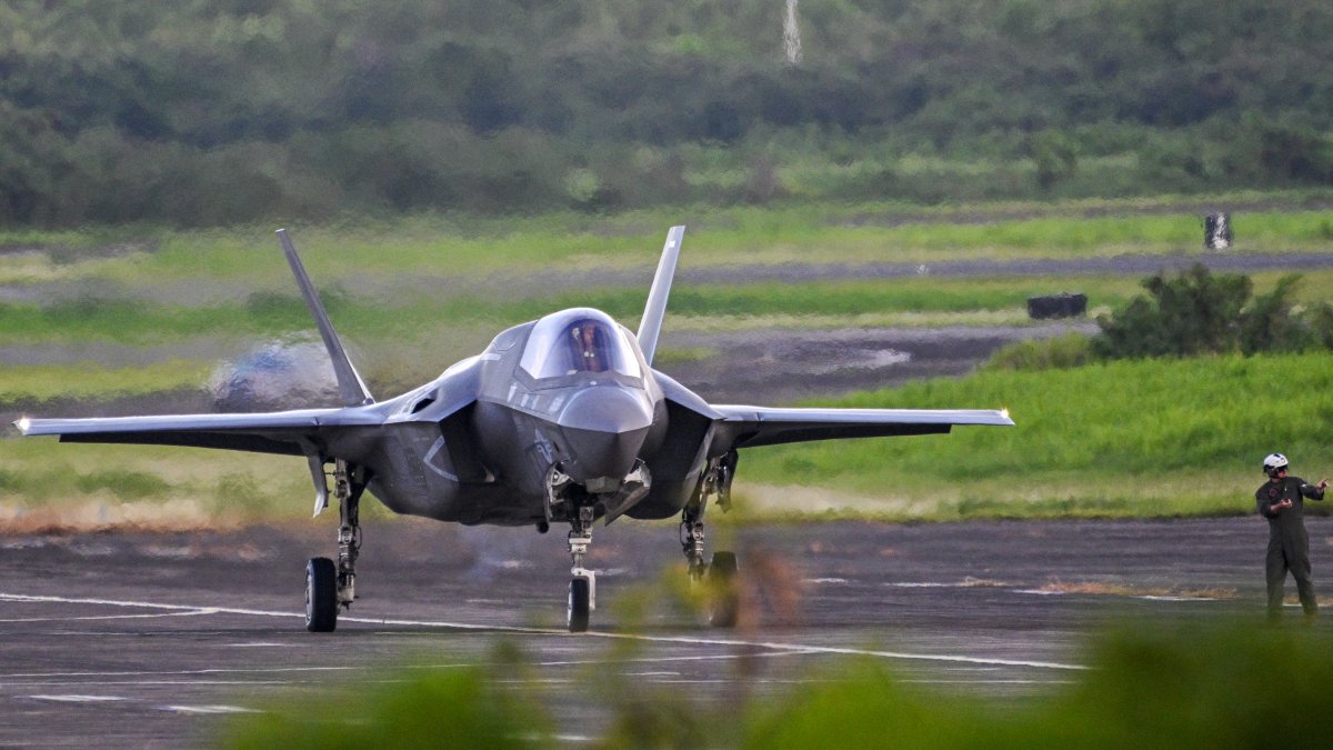 El Pentágono envía cinco F-35B a Puerto Rico mientras aumentan las tensiones con Venezuela en el ...