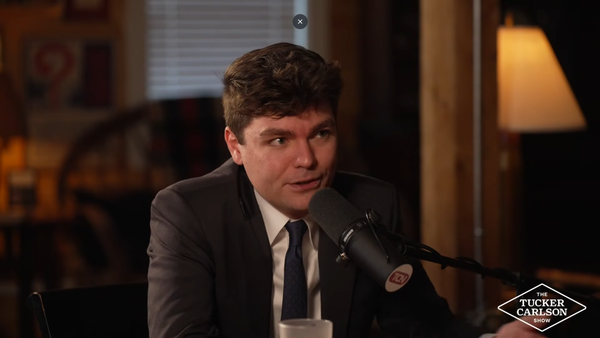 Nick Fuentes, el supremacista que pretende dividir a la derecha