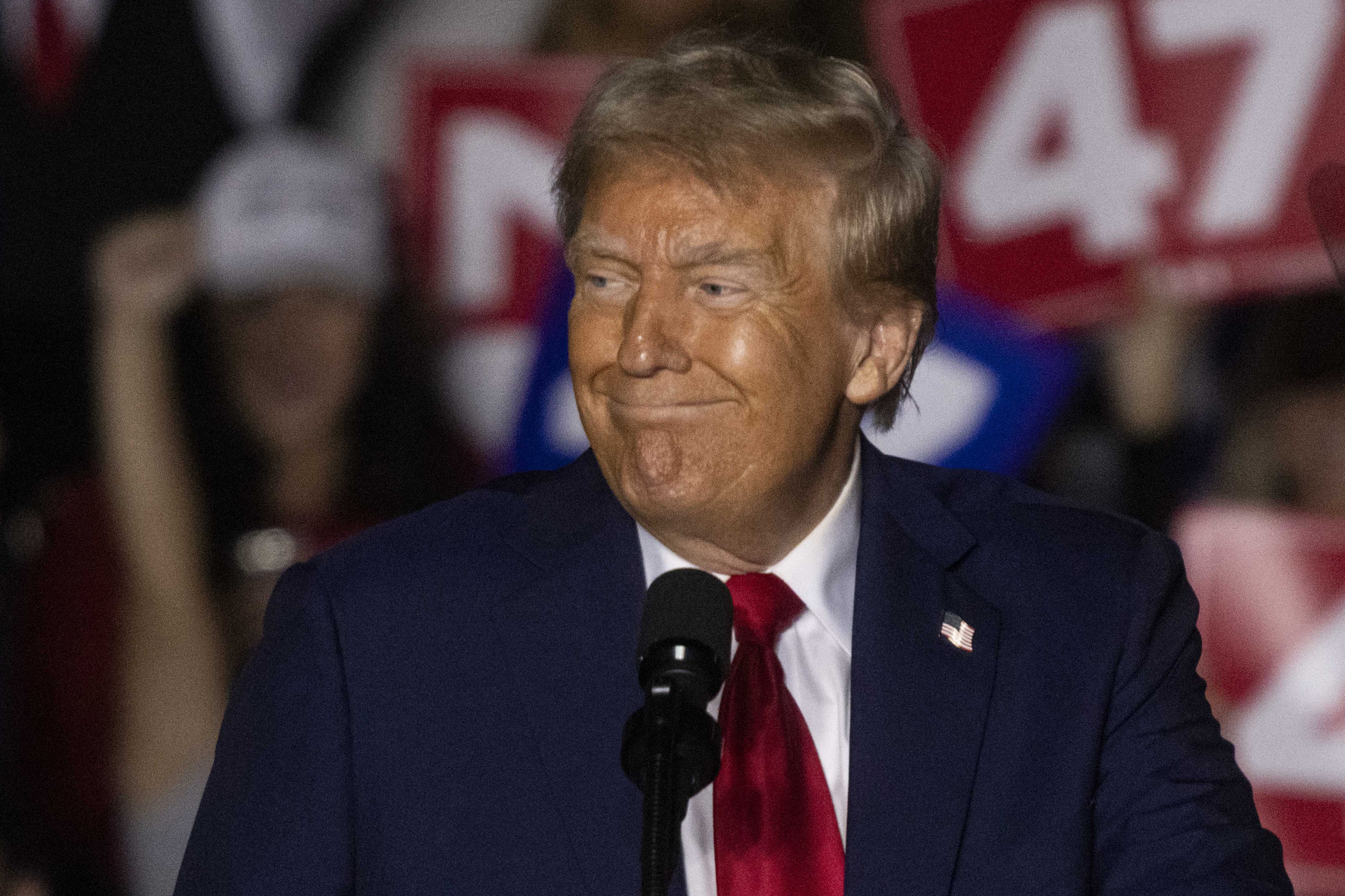 Donald Trump surpasses Taylor Swift in followers on X, making his ...