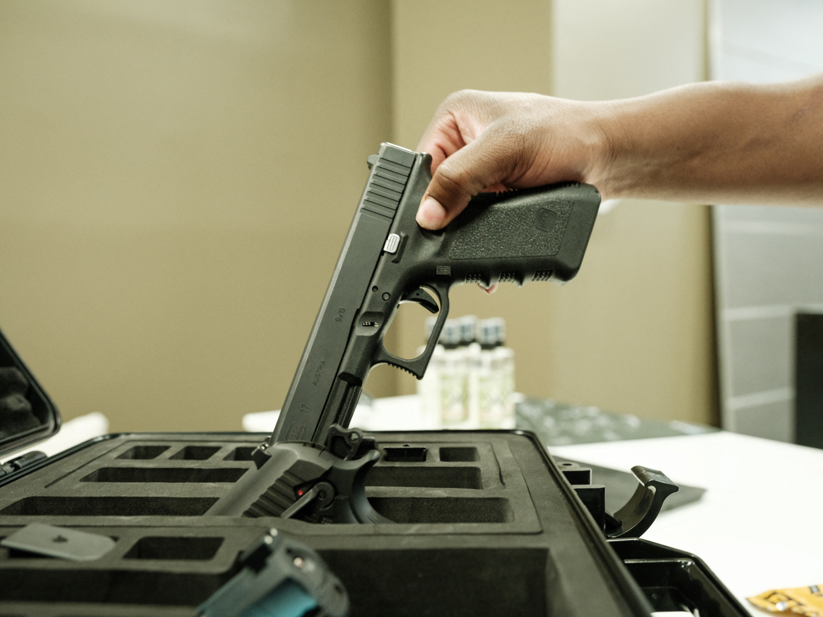 Federal court strikes down California open carry gun ban as ...