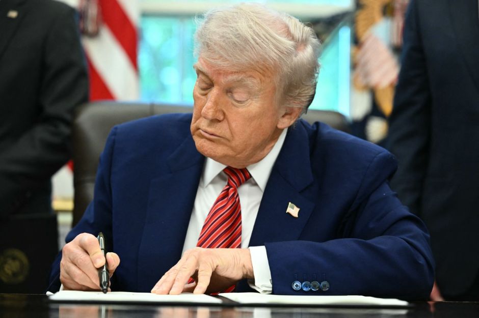 Judge stops Trump from suspending Biden-era humanitarian parole ...