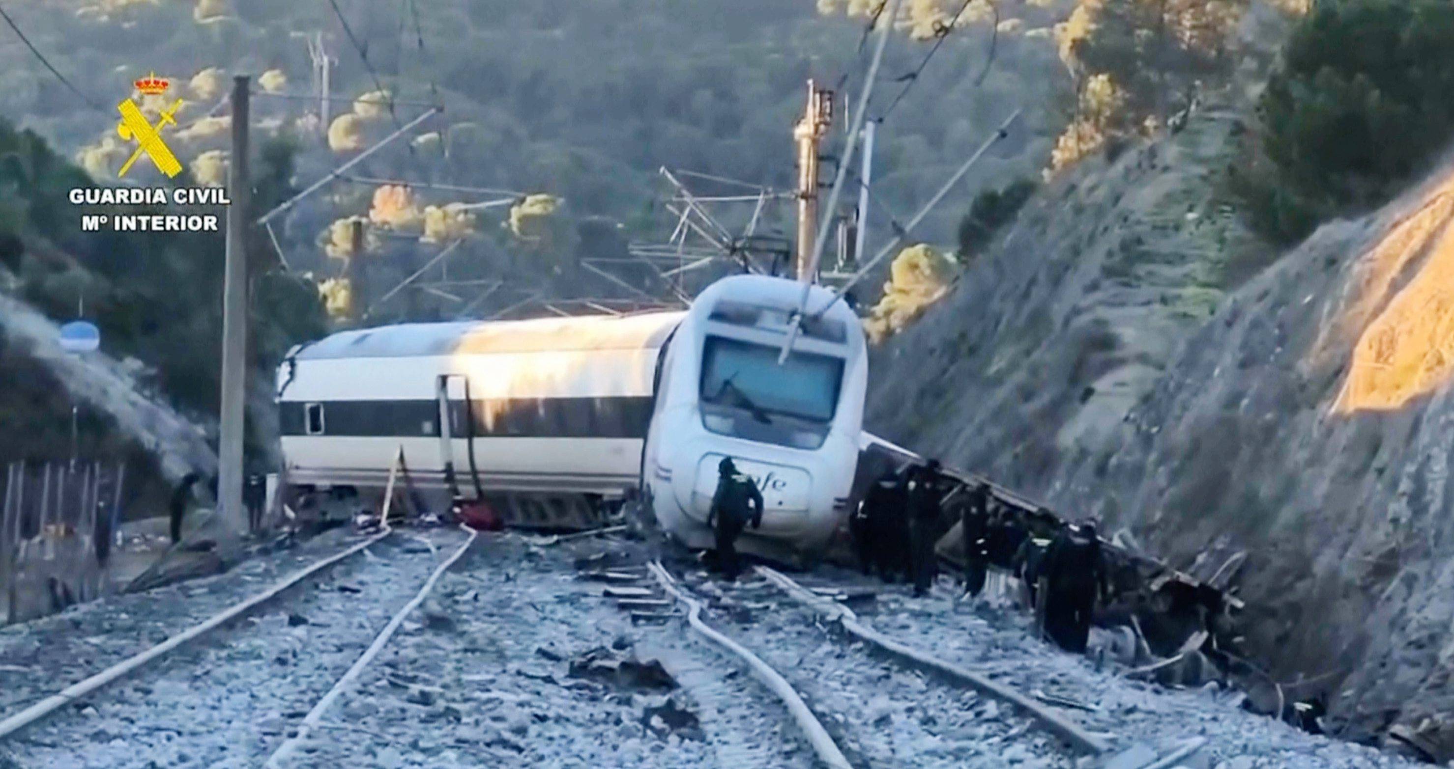 Tragedia ferroviaria en España: el número de muertos se eleva a 43, y ...